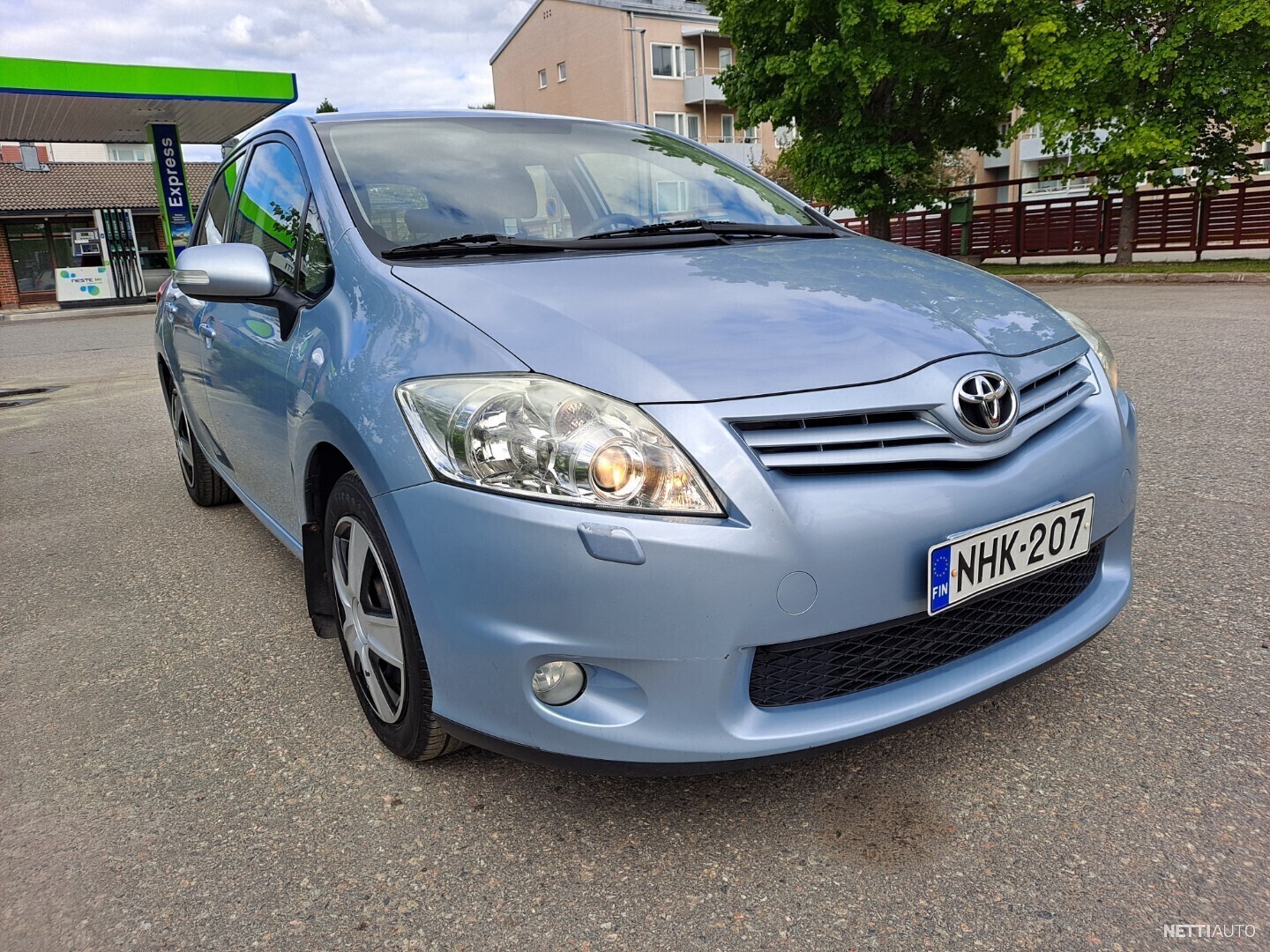 Toyota Auris 1,6 Valvematic 5ov Linea Sol Viistoperä 2011 - Vaihtoauto - Nettiauto