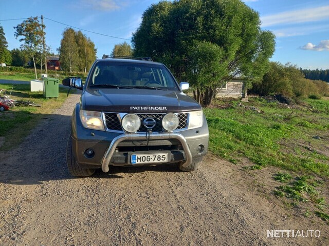 Nissan Pathfinder 2,5 dCi 171 A/T LE Platinum, Pack Maastoauto SUV 2005 ...