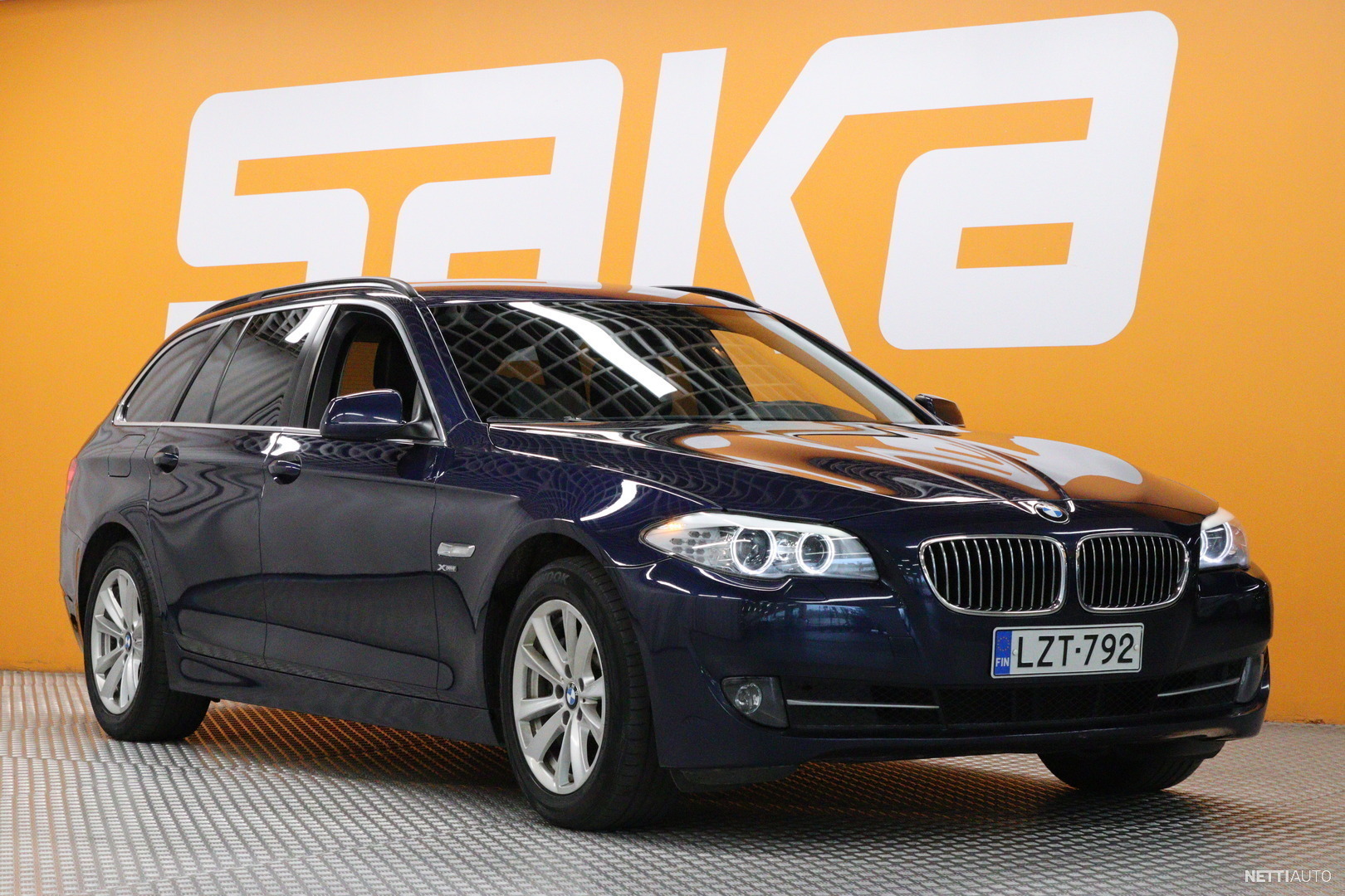 BMW 525 TwinPower Turbo Sport A xDrive F11 Touring Business ** Suomi ...