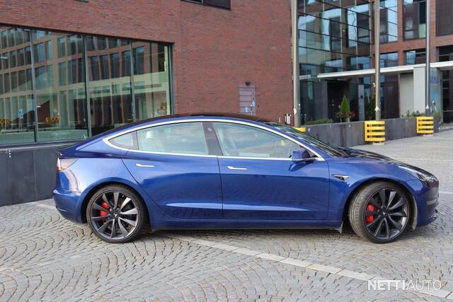 Tesla Model 3 Performance Dual Motor AWD ***RAHOITUS 1KK EURIBOR + 1,99 ...