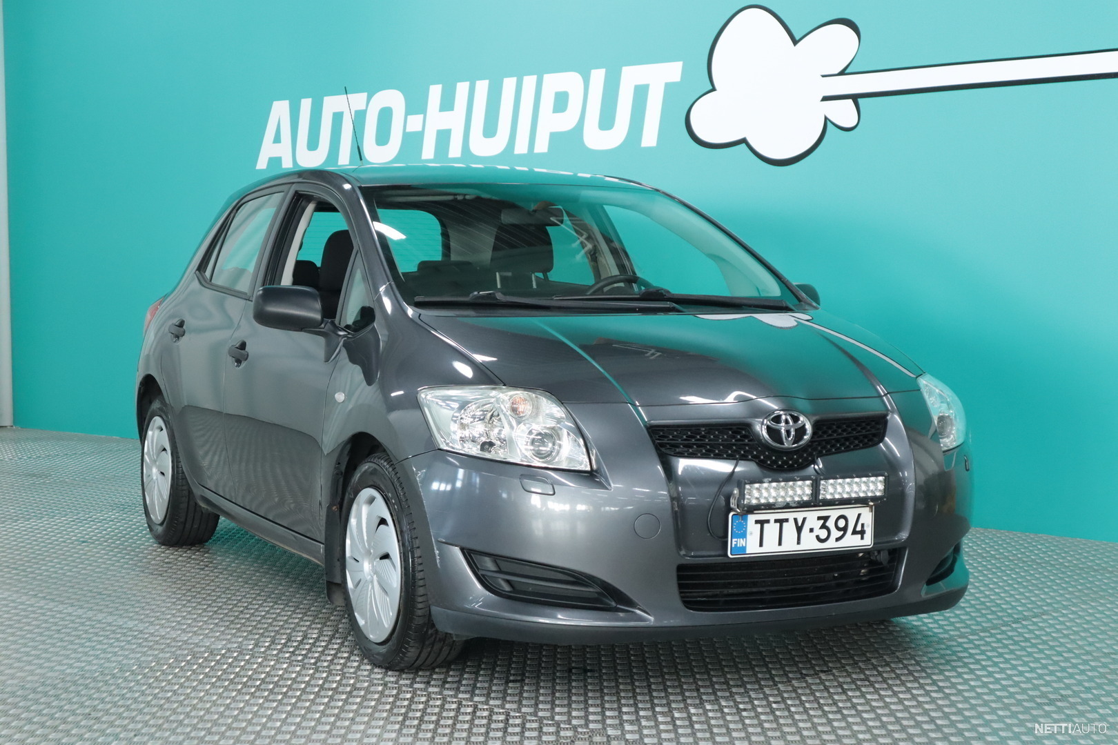 Toyota Auris 1,4 VVT-i Linea Terra 5ov ** Juuri katsastettu / Suomi-auto / Ilmastointi ...