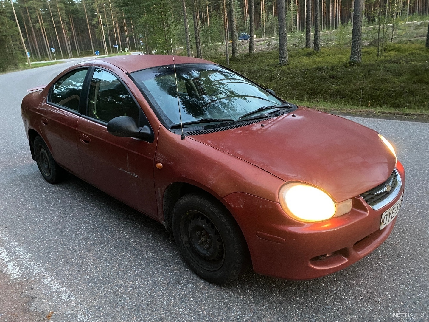 Chrysler Neon 2.0 SE 4d A Porrasperä 2000 - Vaihtoauto - Nettiauto