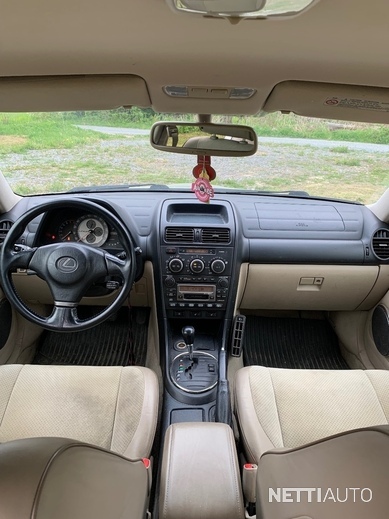 Lexus IS 1G-FE Porrasperä 2002 - Vaihtoauto - Nettiauto