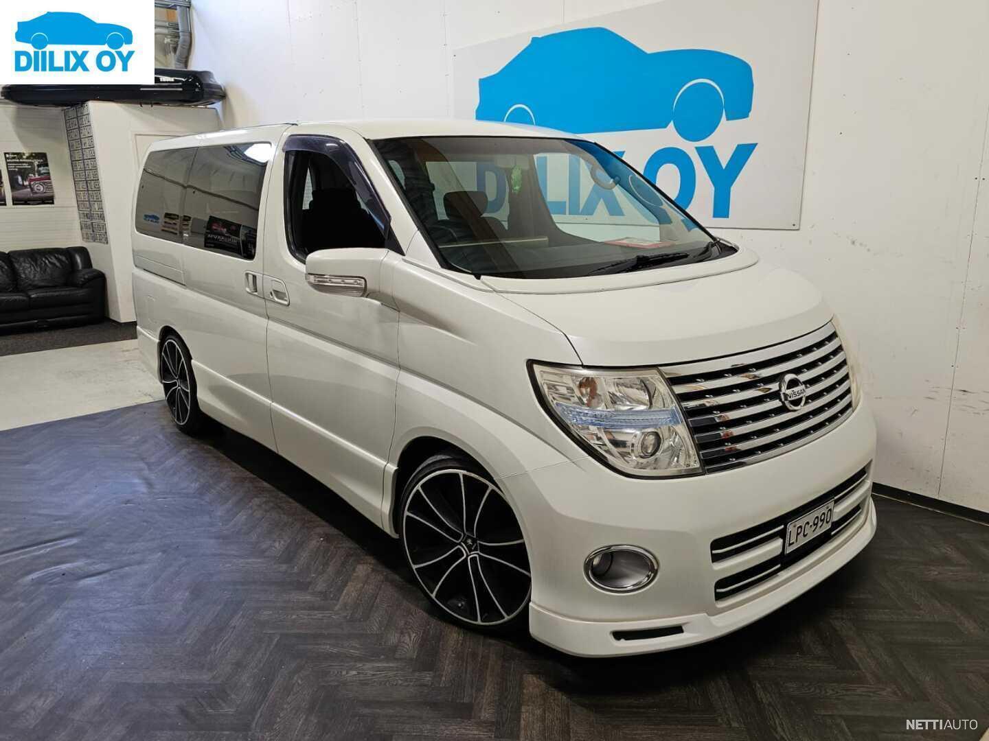 Nissan Elgrand E51 highwaystar v6 *99€/KK I 8HLÖ I TEIN I SÄHKÖOVI I ...