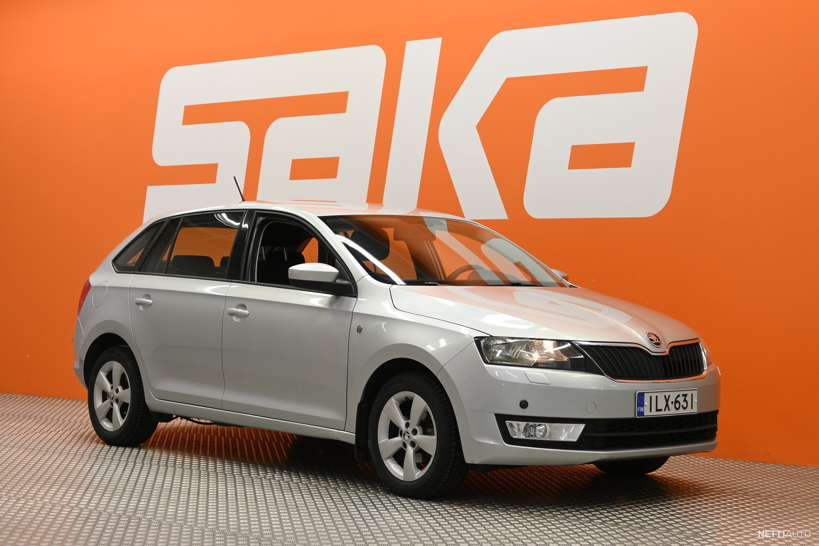 Skoda Rapid Spaceback 1,2 TSI 85 Ambition ** Juuri tullut / Ilmastointi / Lohko + Sisä / Vakkari ...