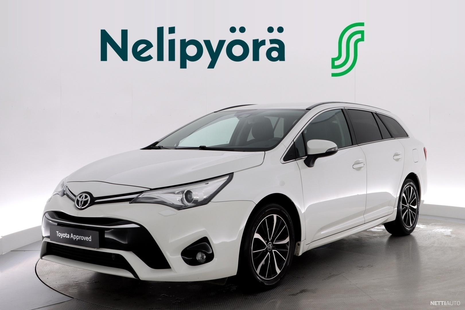 Toyota Avensis 1,8 Valvematic Active Edition Touring Sports Multidrive ...