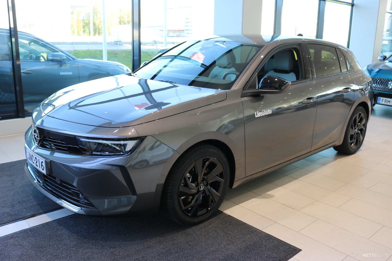 Opel Astra 5-ov Innovation Plus 180 A PHEV**2x renkaat vanteineen ...