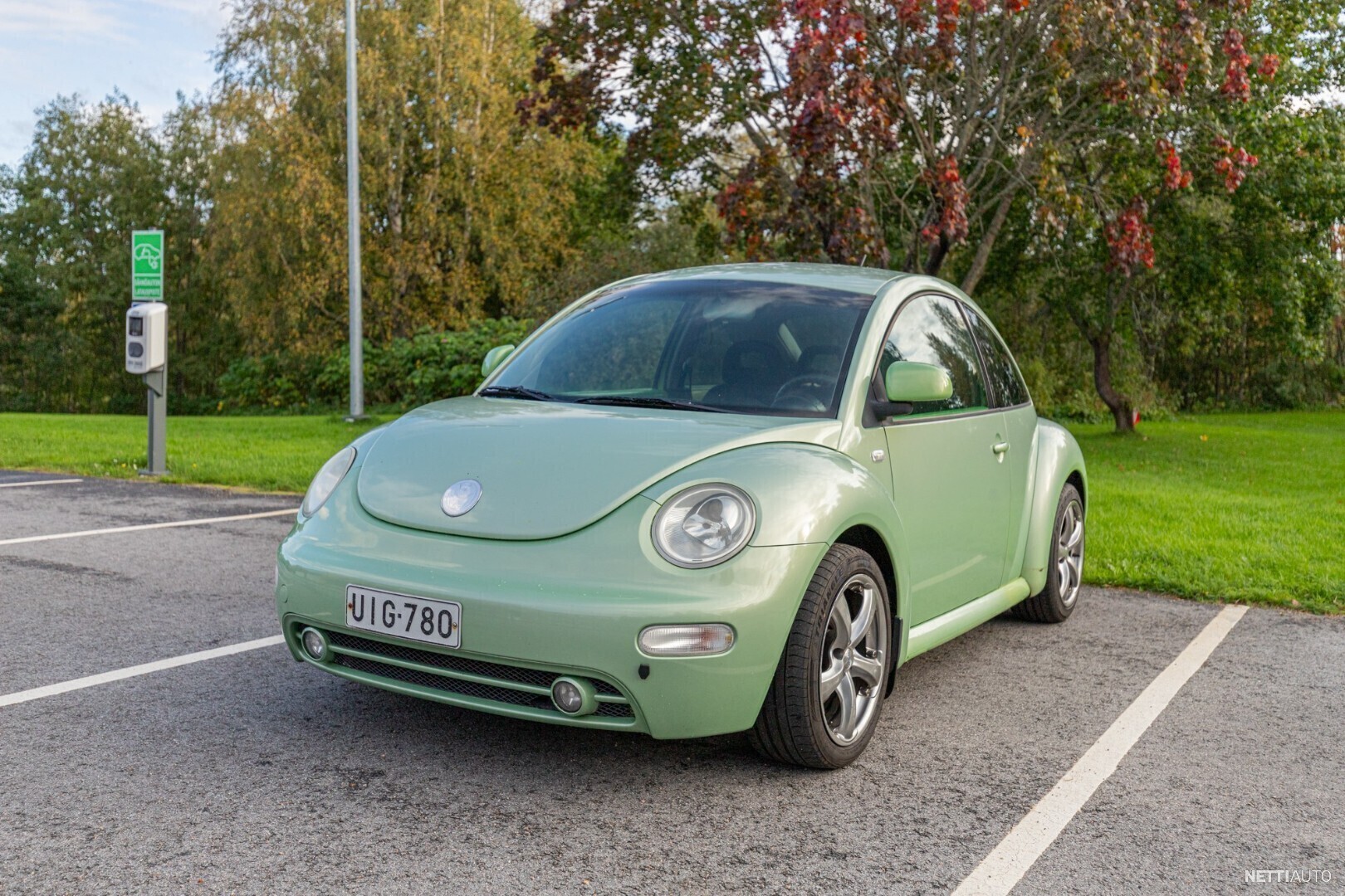 Volkswagen Beetle 2D HATCHBACK NEW BEETLE 2.0-9C/250 Viistoperä 1999 ...