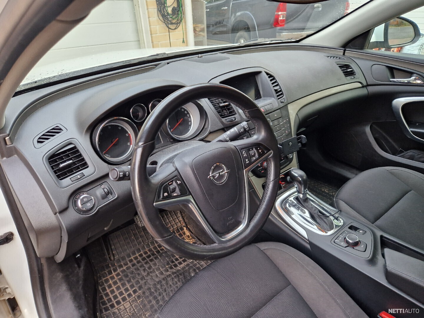 Opel Insignia Sports Tourer 2,0 CDTI Ecotec 118kW AT6 Edition INSIGNIA ...