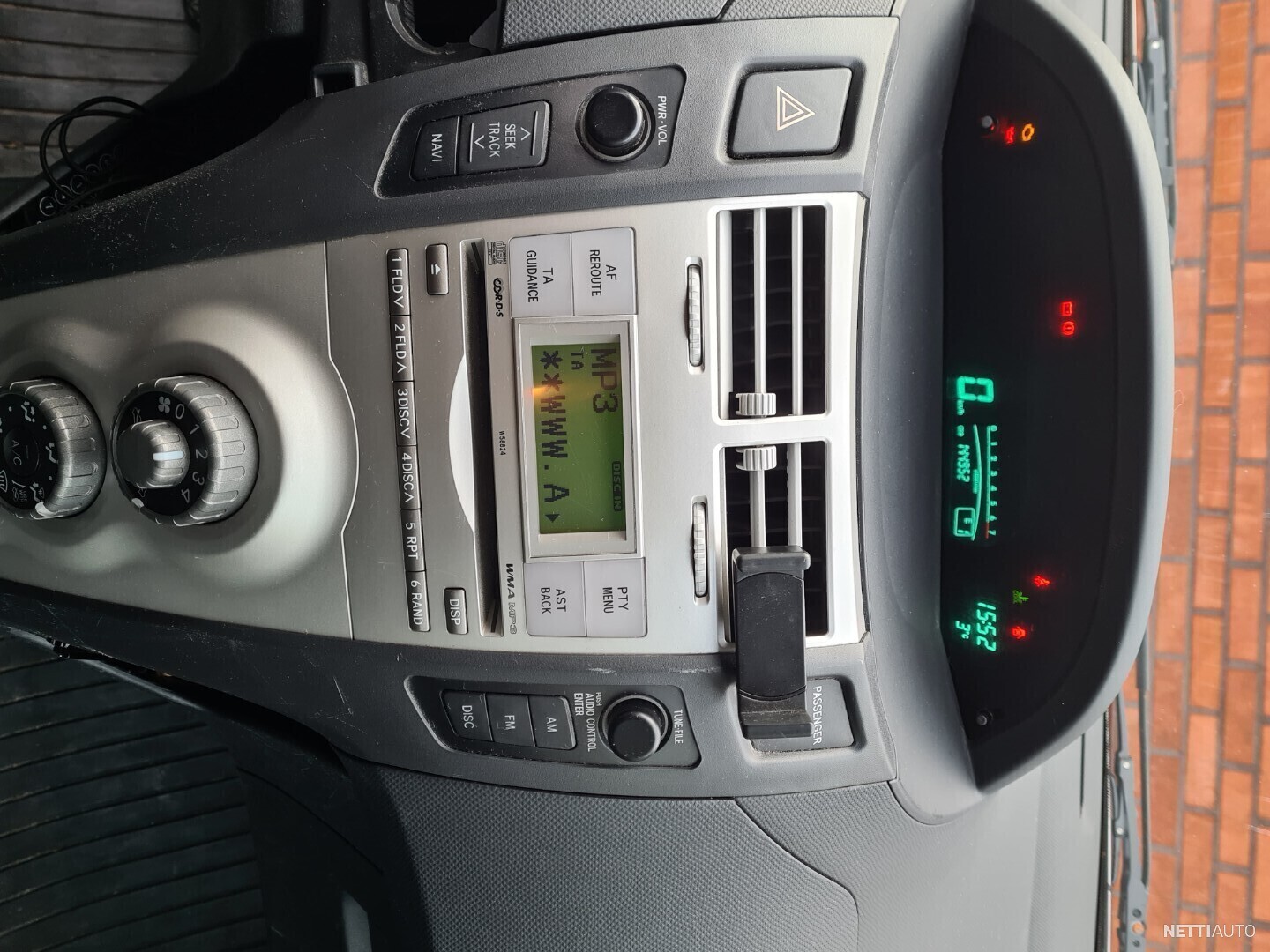 Toyota Yaris 5D YARIS MPV 1.3 AUTOMATIC-SCP90L Viistoperä 2007 ...