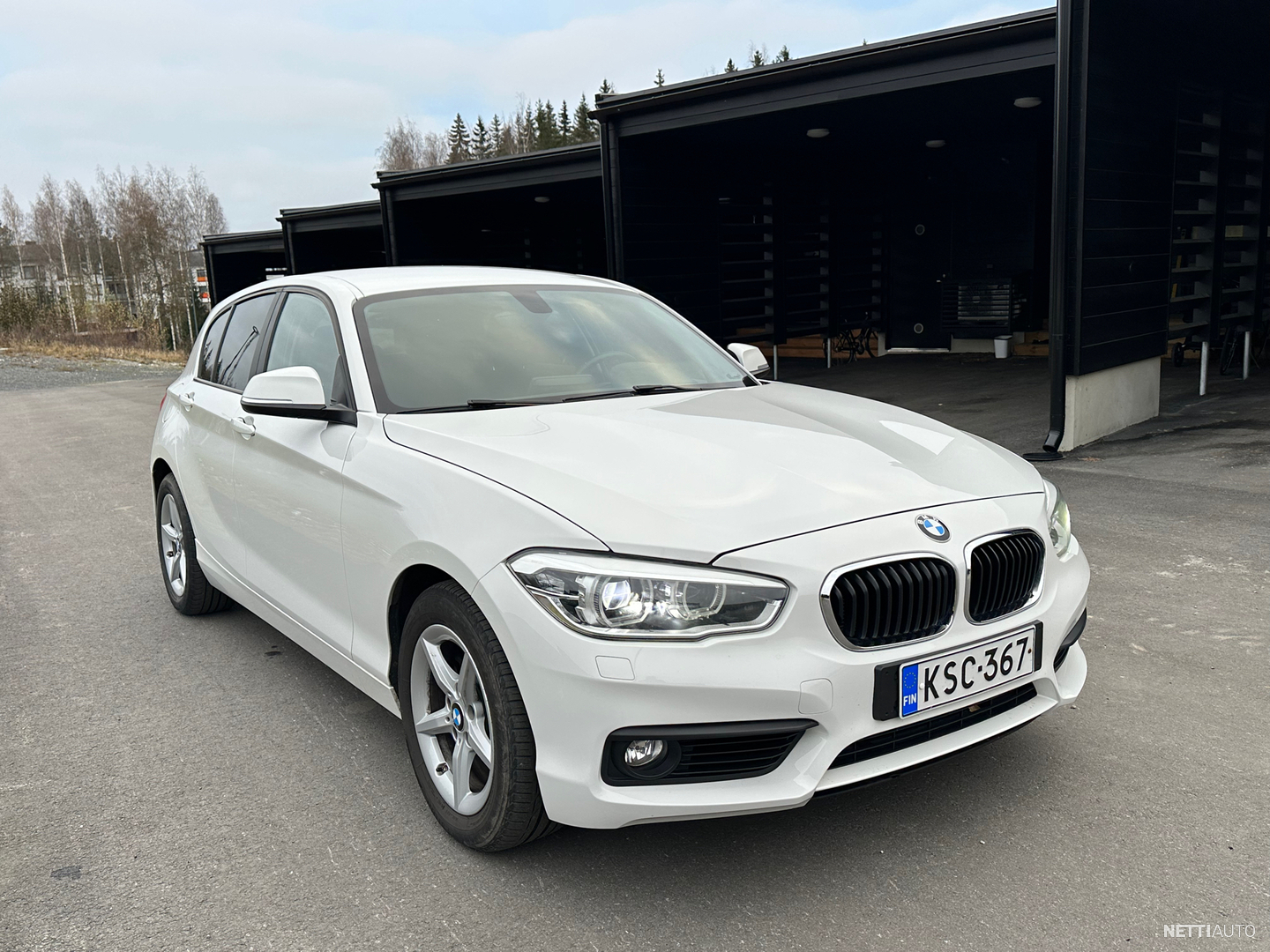 BMW 118 F20 Hatchback 118i A Business Viistoperä 2016 - Vaihtoauto - Nettiauto