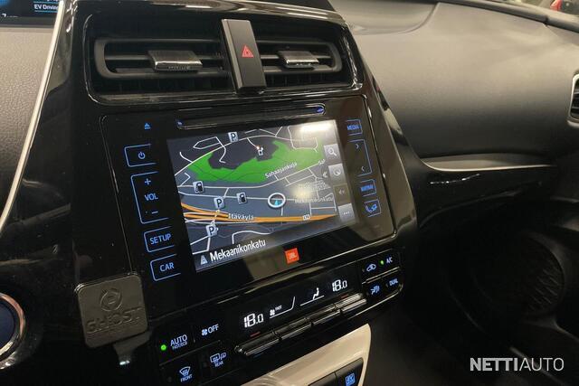 Toyota Prius Premium Business **50K pisteet** JBL-audio,kamera,HUD ...