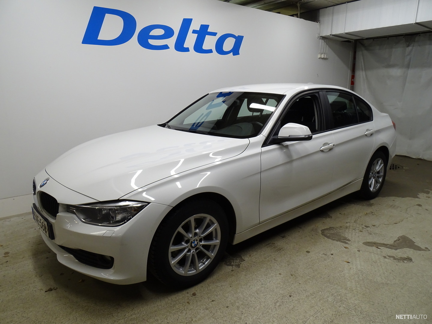 BMW 316 F30 Sedan 316i A Business Porrasperä 2014 - Vaihtoauto - Nettiauto