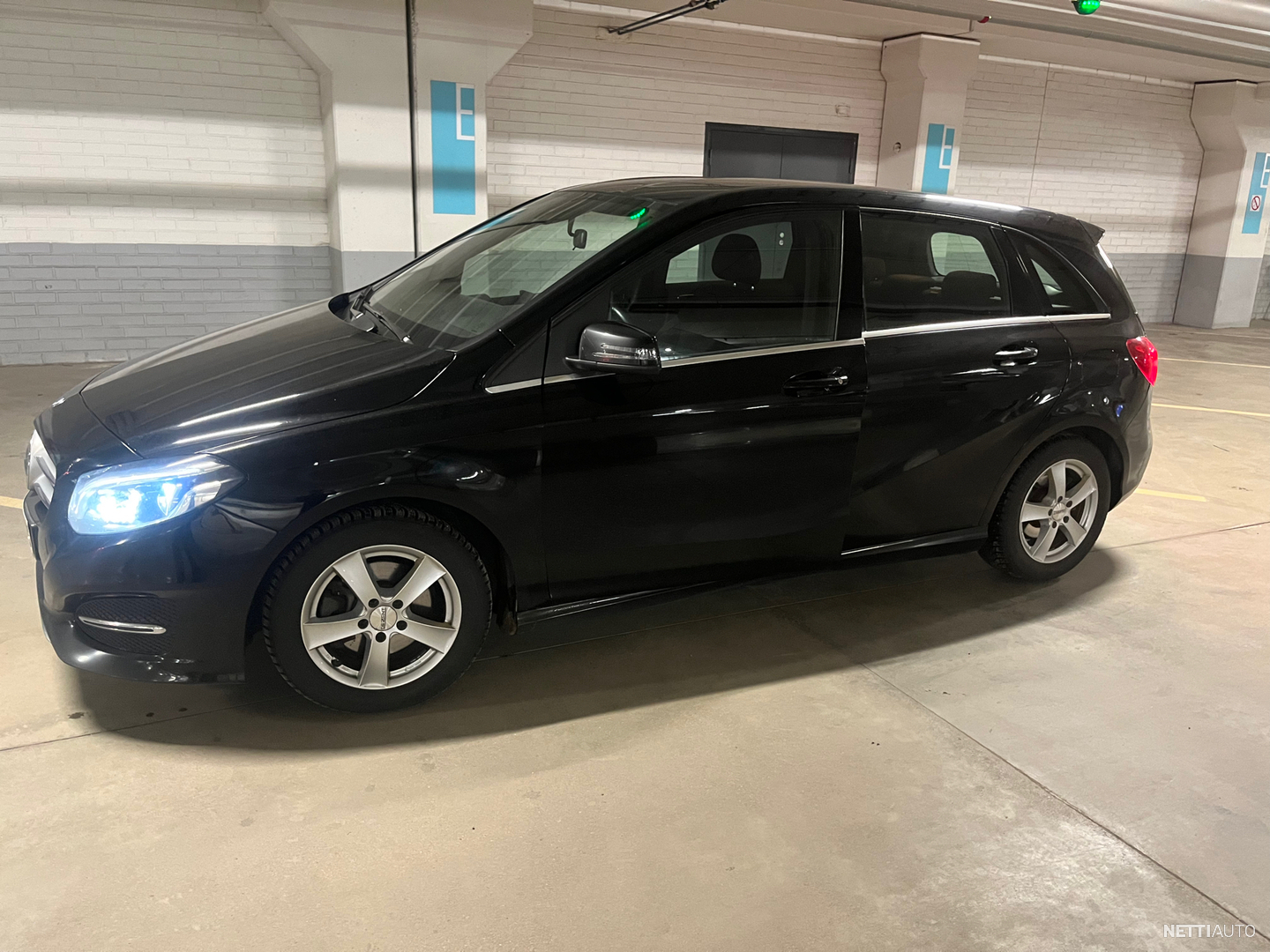 Mercedes-Benz B 160 Premium Business Tila-auto 2016 - Vaihtoauto ...