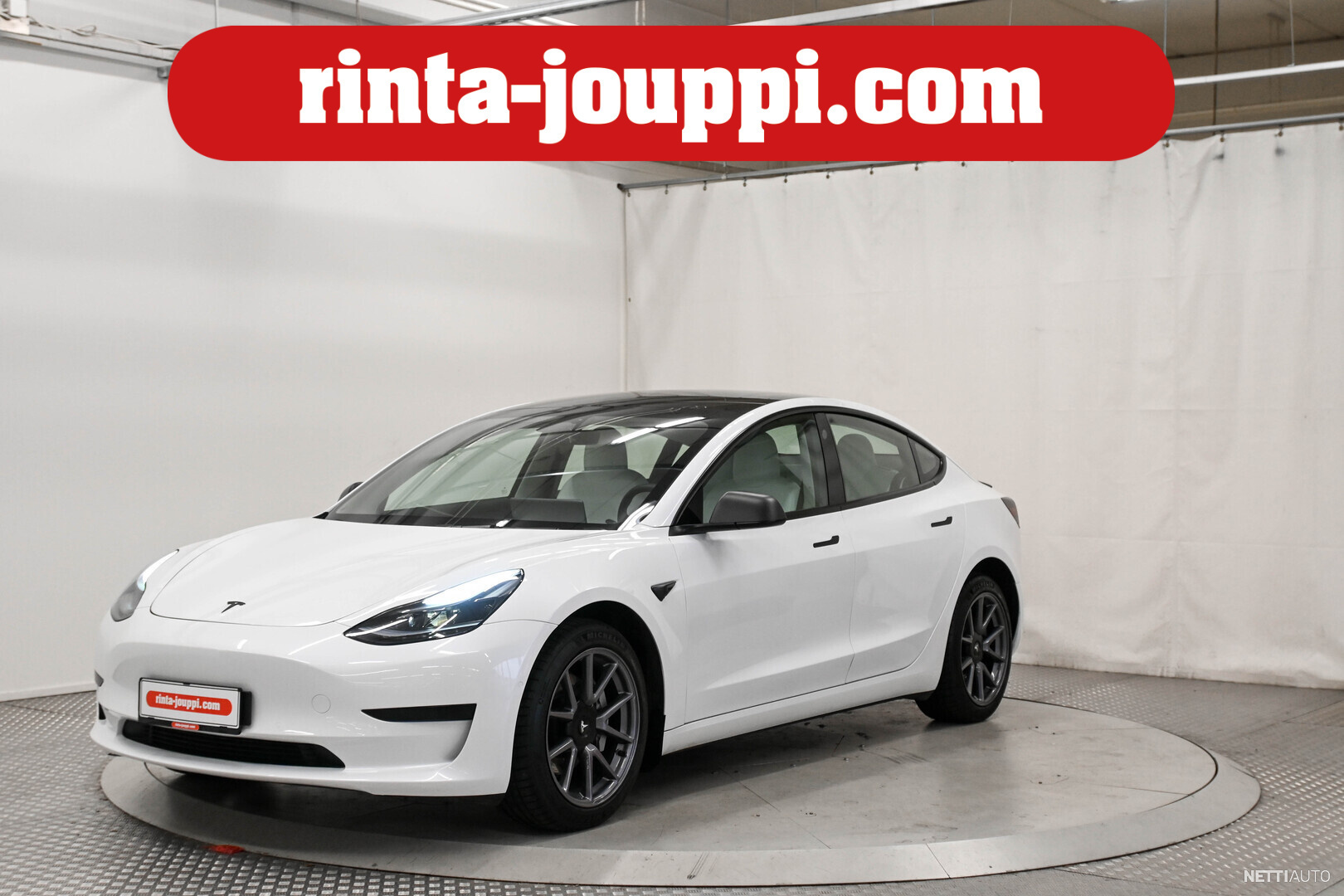 Tesla Model 3 Standard Range Plus RWD Facelift 60kWh - Performance Look ...