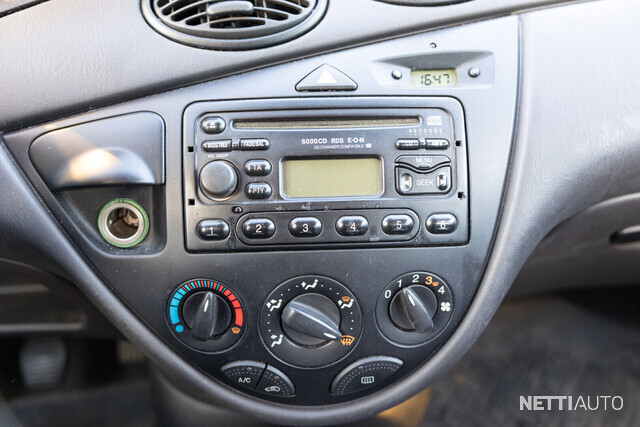 Ford Focus 5D FOCUS STW 1.6-DNW/262 Farmari 2001 - Vaihtoauto - Nettiauto