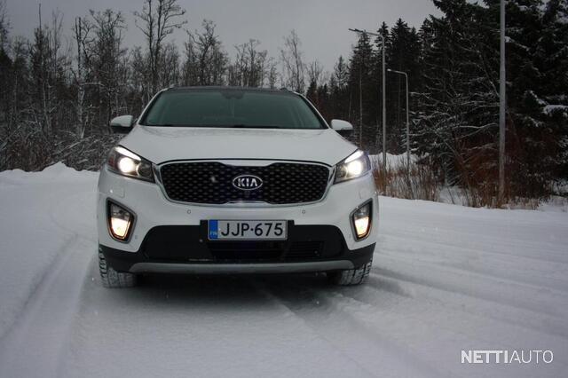 Kia Sorento 2,2 CRDi AWD A/T 5P Business Luxury | Adapt. vakkari ...