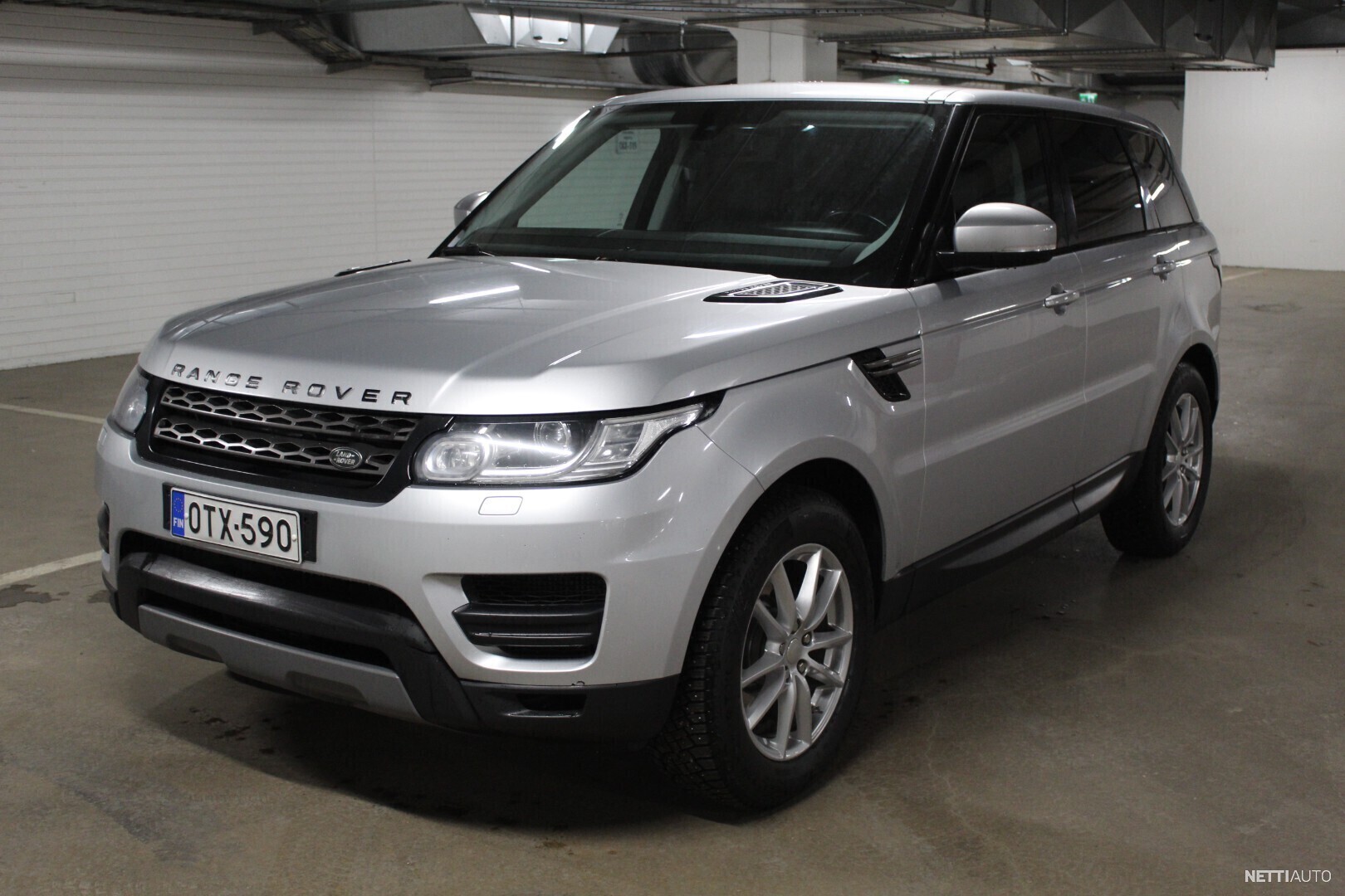 Land Rover Range Rover Sport 3,0 TDV6 SE Maastoauto SUV 2014 ...