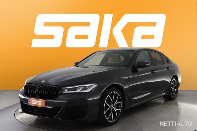 BMW 545 G30 Sedan 545e xDrive A Charged Edition M Sport ** Adapt ...