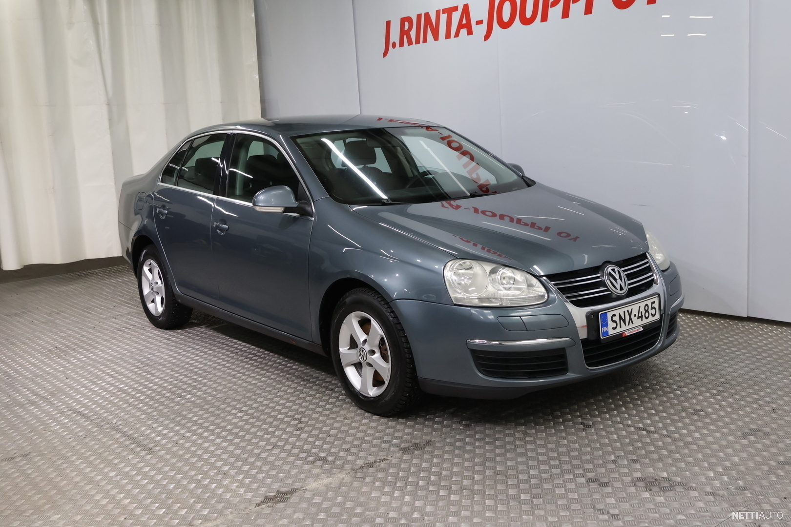 Volkswagen Jetta 2,0 FSI 110 kW Comfortline - 3kk lyhennysvapaa ...