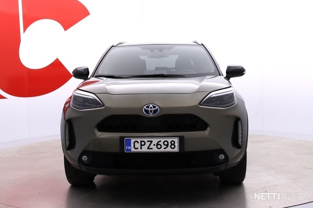 Toyota Yaris Cross 1,5 Hybrid Intense - Vetokoukku / 1-omistaja / Plus ...