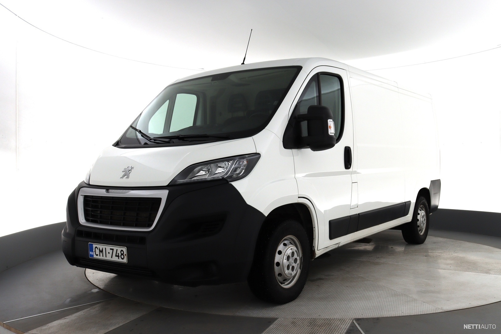 Peugeot Boxer 335 L2H1 BlueHDi 110 **ALV, Webasto, Koukku** 2019 - Vaihtoauto - Nettiauto