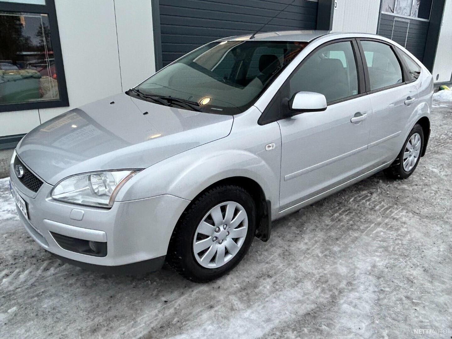 Ford Focus 1,6 100hv M5 5-ovinen Trend AC,ESP,Cruise,Katsastettu 1/2024 ...