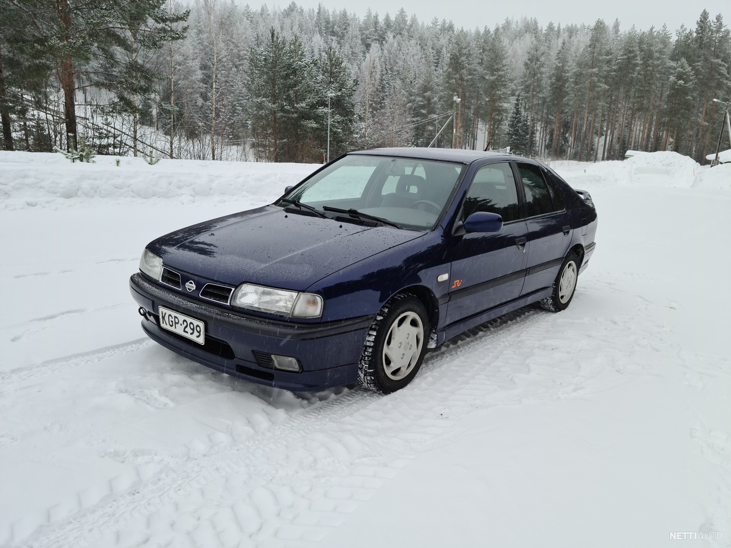 Nissan Primera 2.0 SRi HB 5d ABS Viistoperä 1996 - Vaihtoauto - Nettiauto