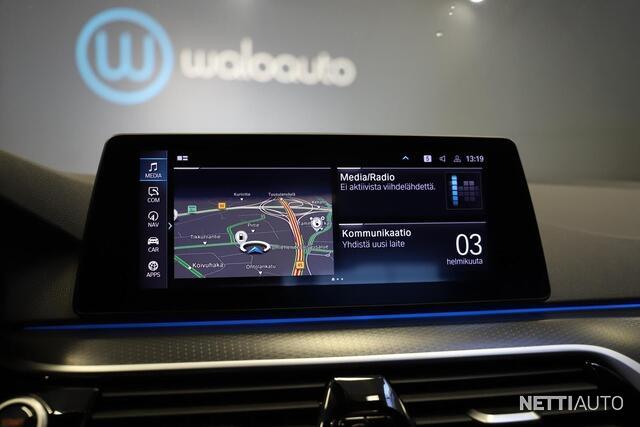 BMW 545 xDrive Sedan 2998cm3 A * Takuu 01/2026 / M-sport / Vetokoukku / HUD / Adapt. Alusta ...