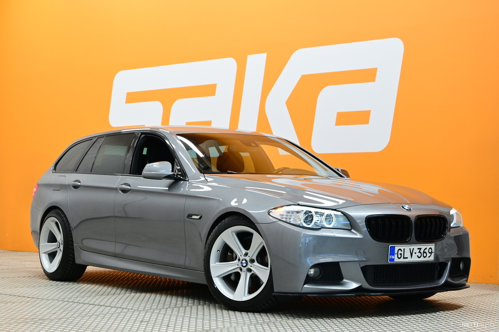 BMW 525 d F11 xDrive Touring Business M-Sport ** Space Gray Metallic ...