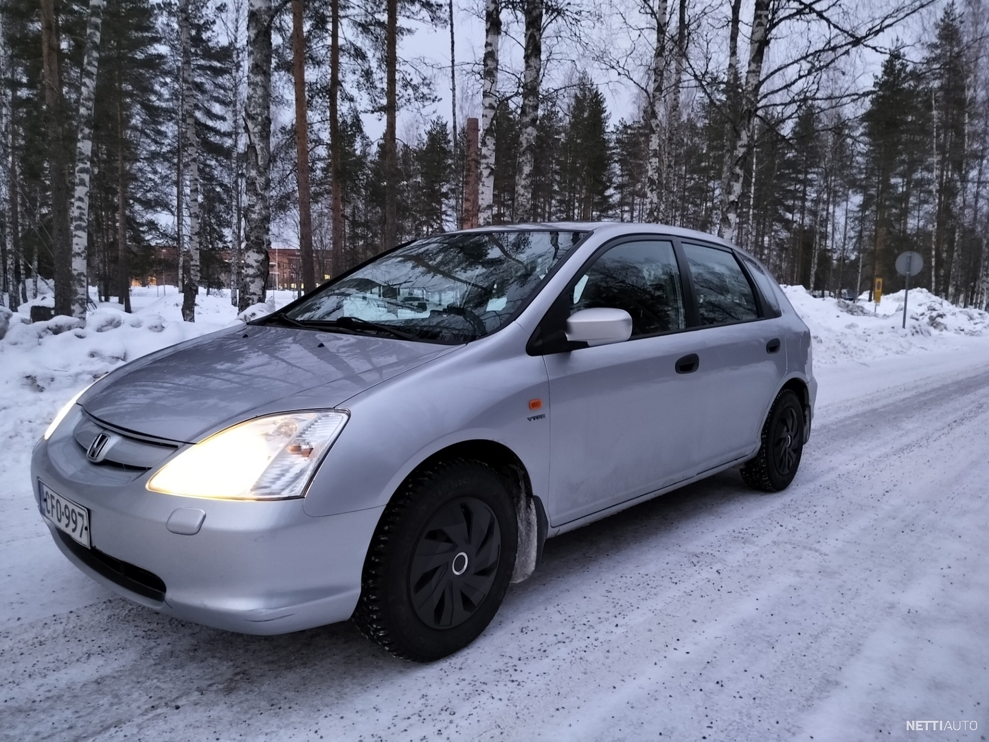 Honda Civic 1.6 vtec at Viistoperä 2002 - Vaihtoauto - Nettiauto