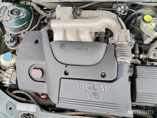 Jaguar X-type 2.5 V6 4d Classic Porrasperä 2002 - Vaihtoauto - Nettiauto