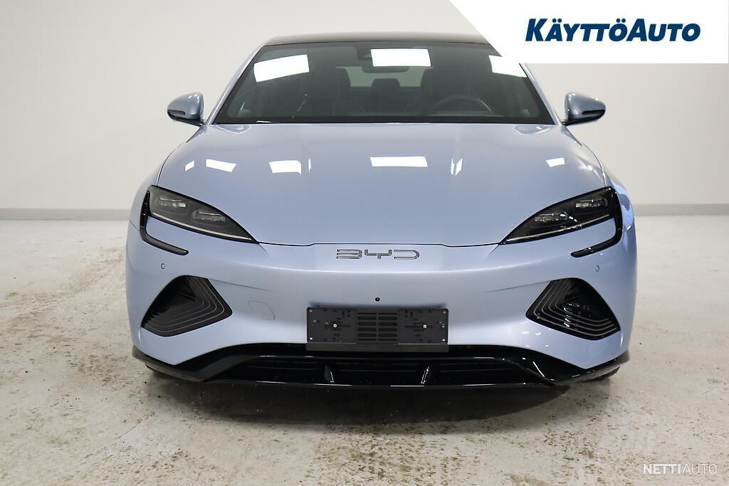 BYD Seal Excellence AWD / Kaikilla varusteilla! Hieno Ice blue ...