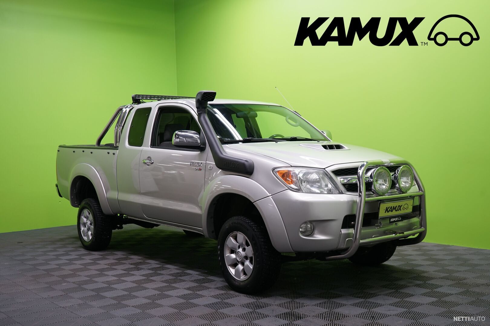 Toyota Hilux Extra Cab 2,5 D-4D 120 4WD / sis.ALV / Korotettu ...