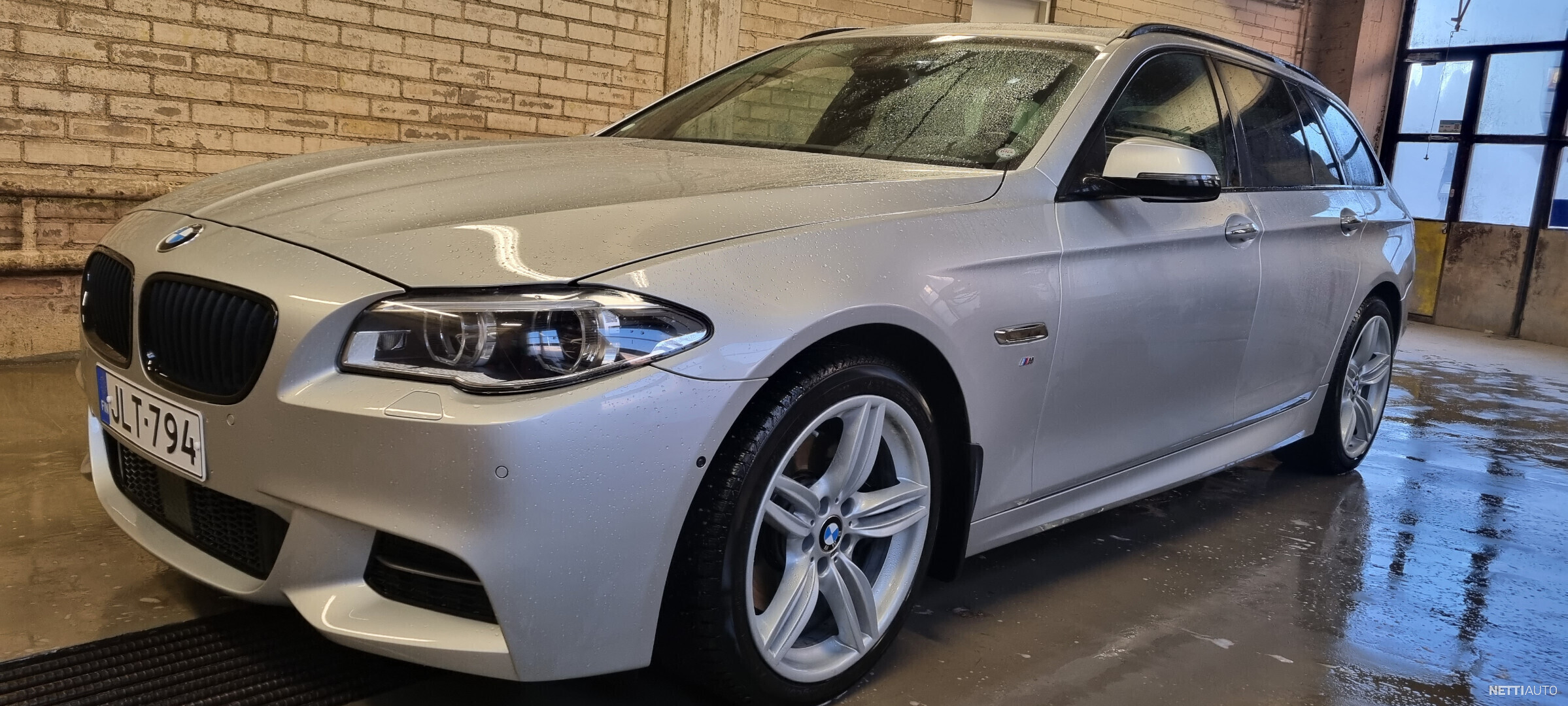 BMW 530 F11 LCI 530d xD 1/2017 M-Sport Huippuvarusteet/H&K/HUD/Adcc ...