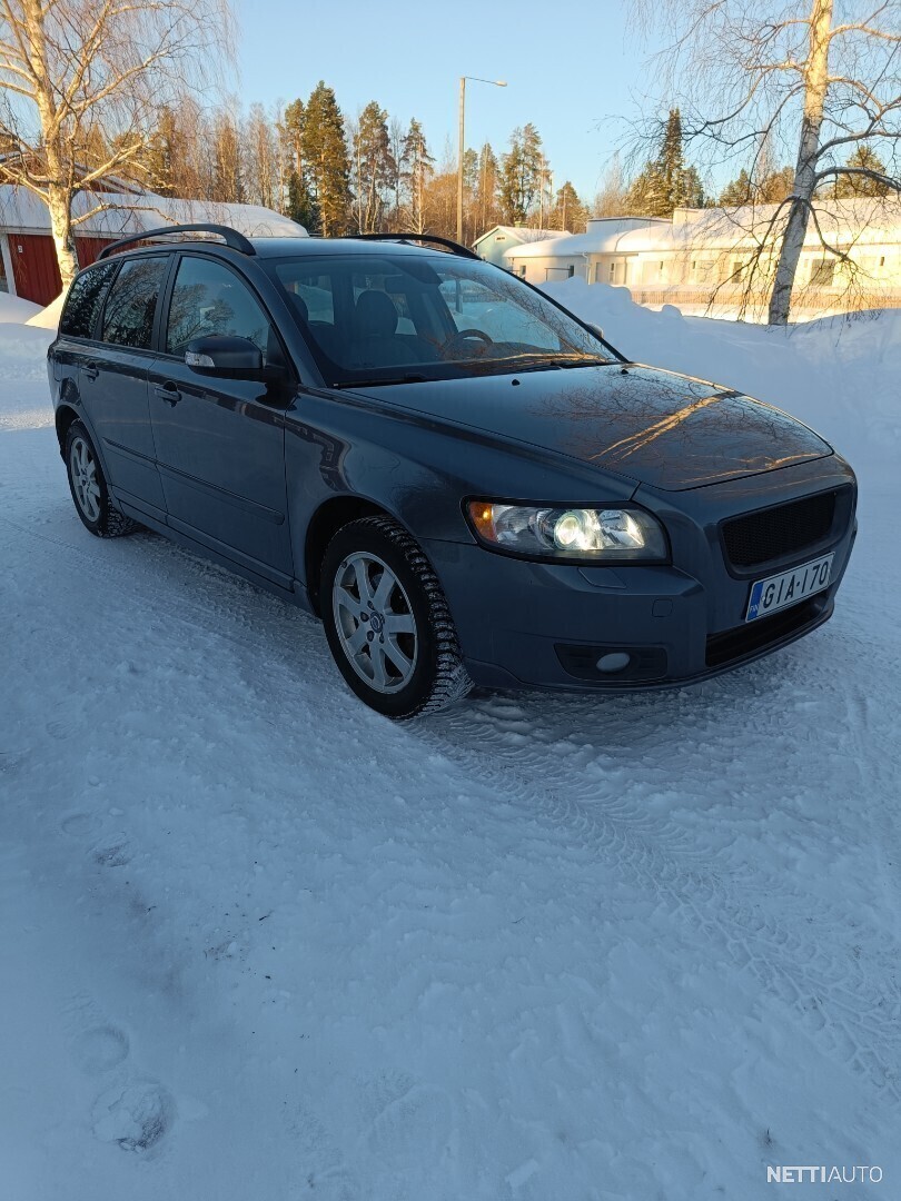 Volvo V50 2.0D Momentum Farmari 2007 - Vaihtoauto - Nettiauto