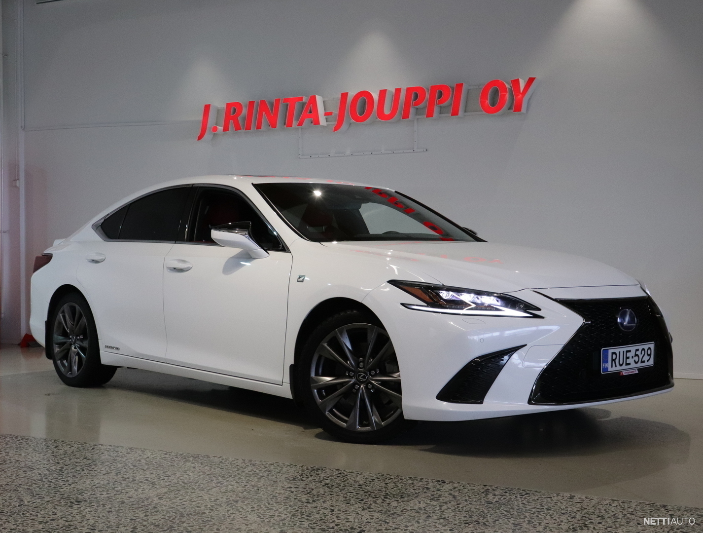 Lexus ES300 300h F SPORT S - 3kk lyhennysvapaa - HUD, Mark Levinson ...