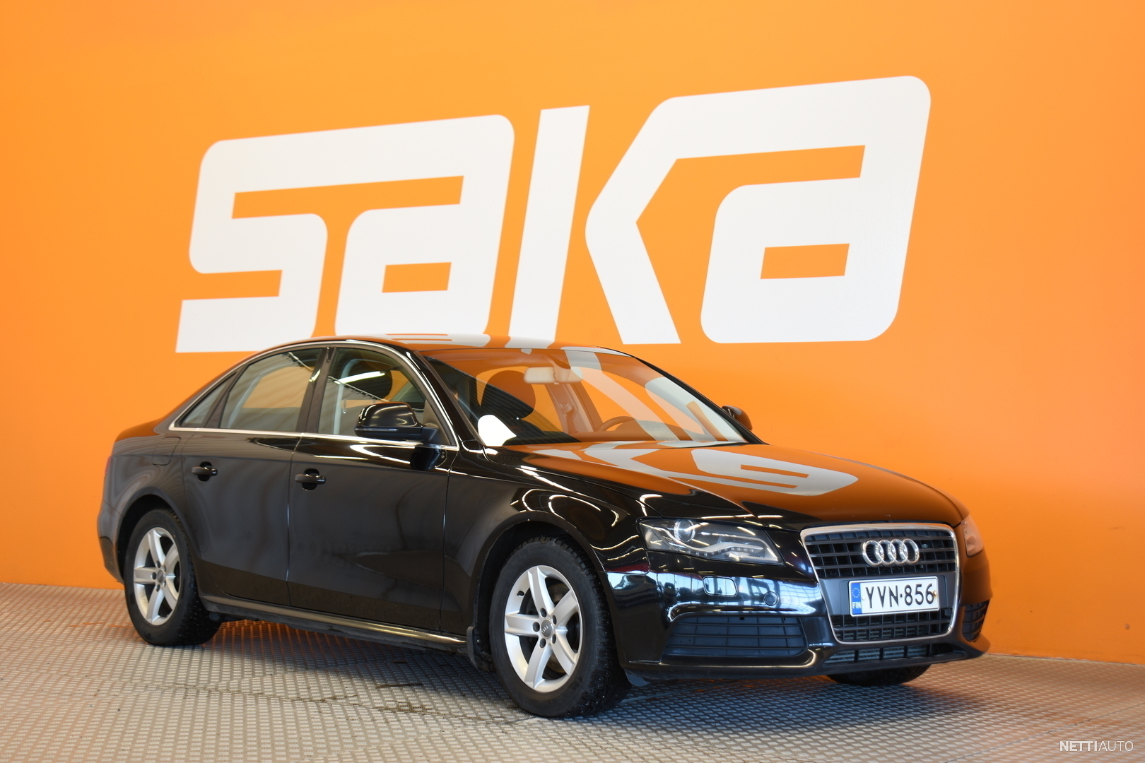 Audi A4 Sedan 1,8 TFSI Business ** Myydään huutokaupat.com ...