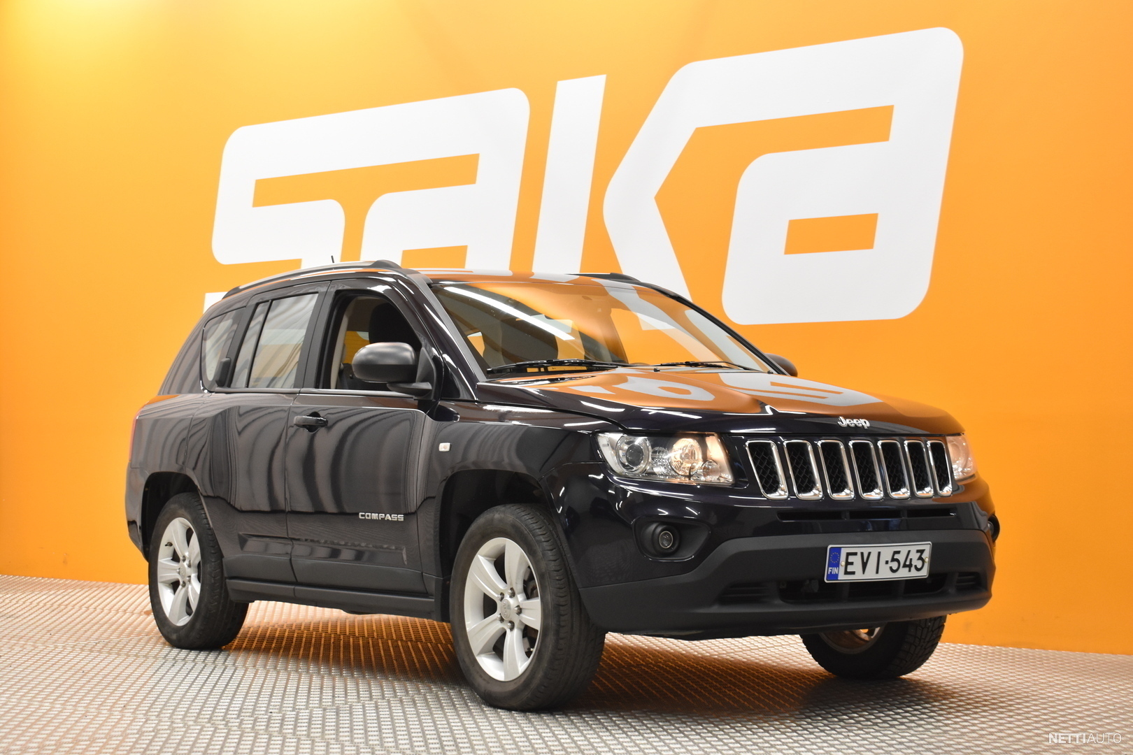 Jeep Compass 4x2 2,0 M5 Sport ** Suomi-auto / Vetokoukku ...