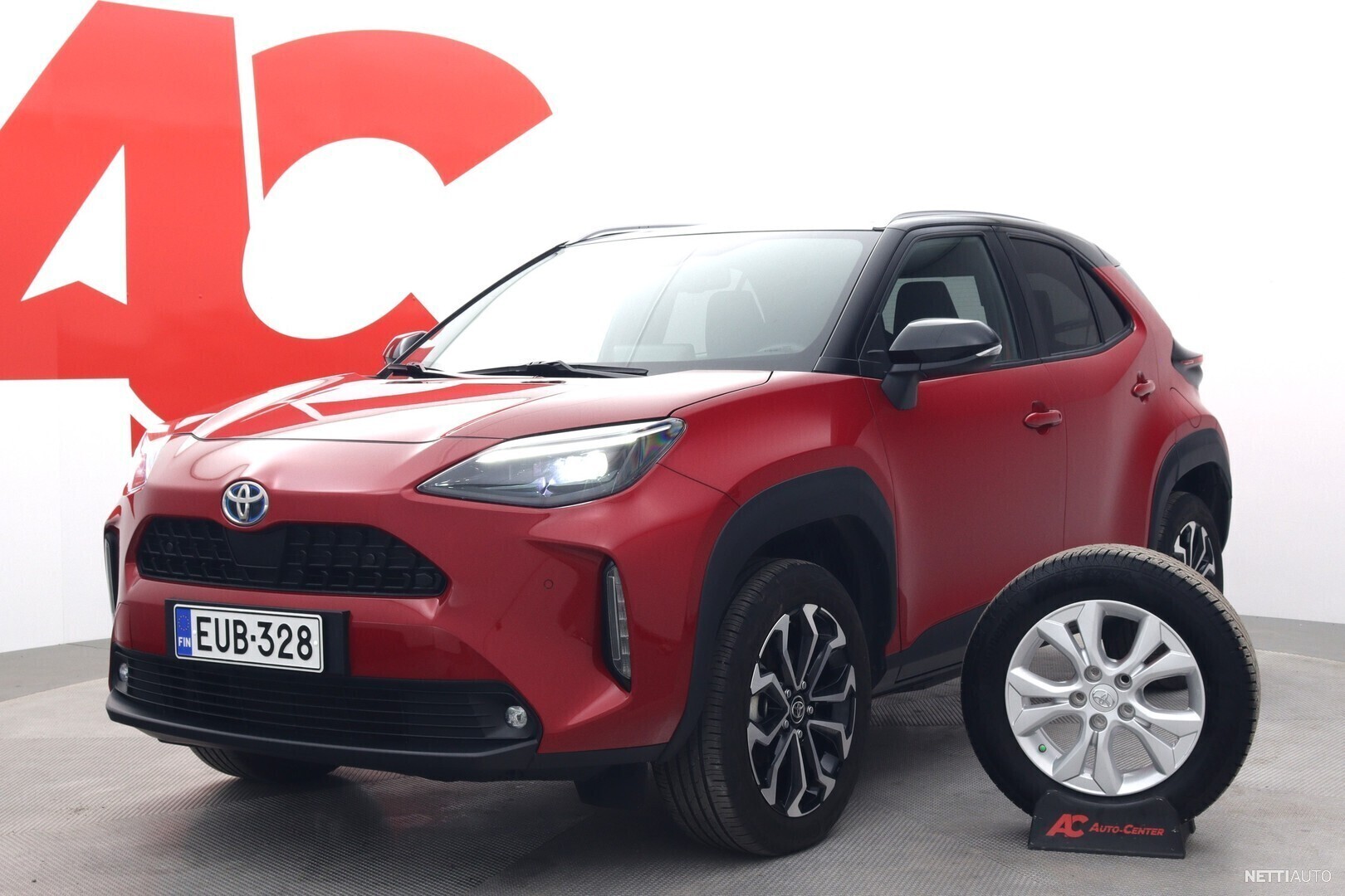 Toyota Yaris Cross 1,5 Hybrid AWD-i Intense - SUOMIAUTO / PLUS-PAKETTI ...