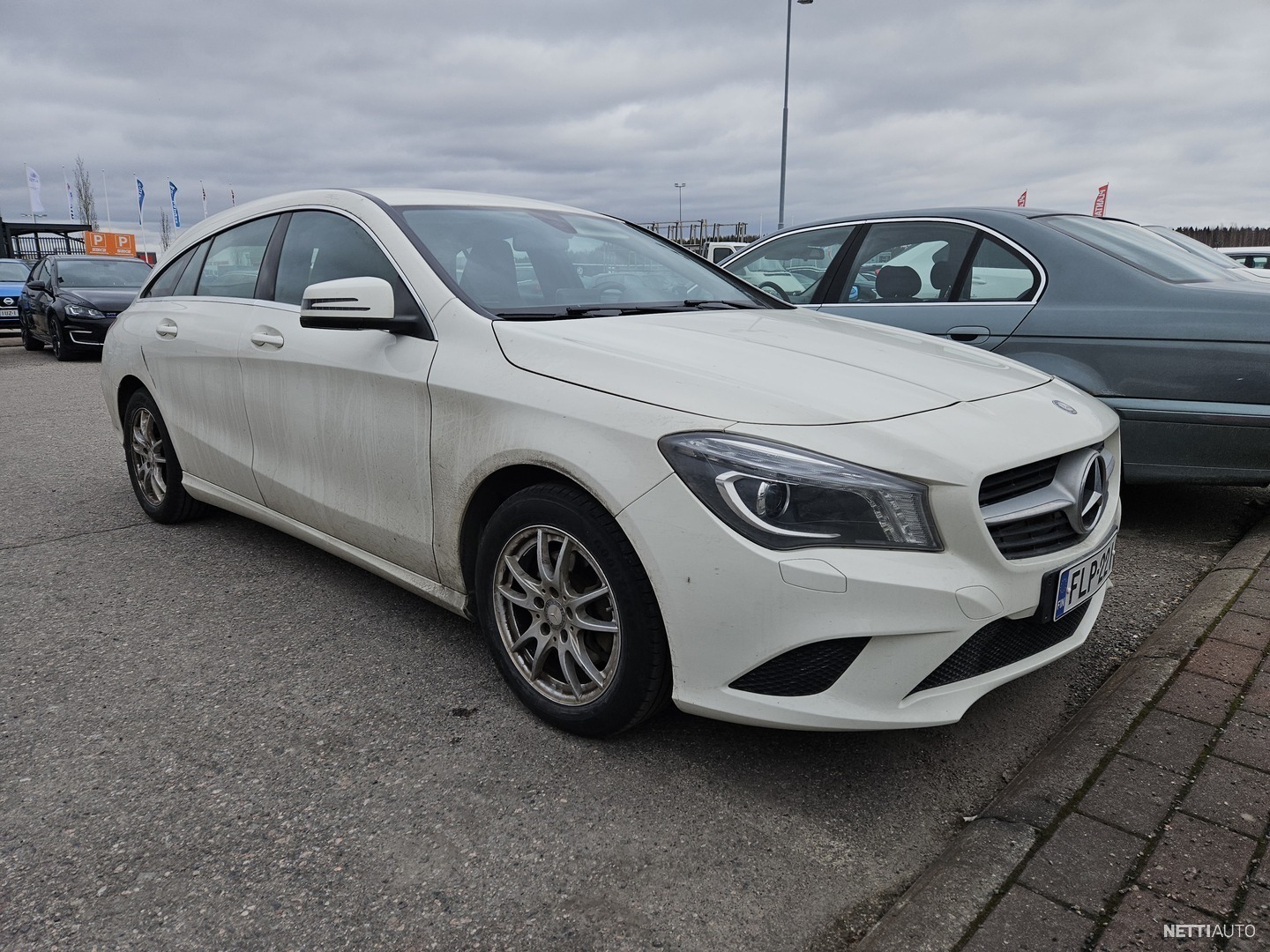 Mercedes-Benz CLA 200 CDI A Shooting Brake Premium Business ** Juuri ...