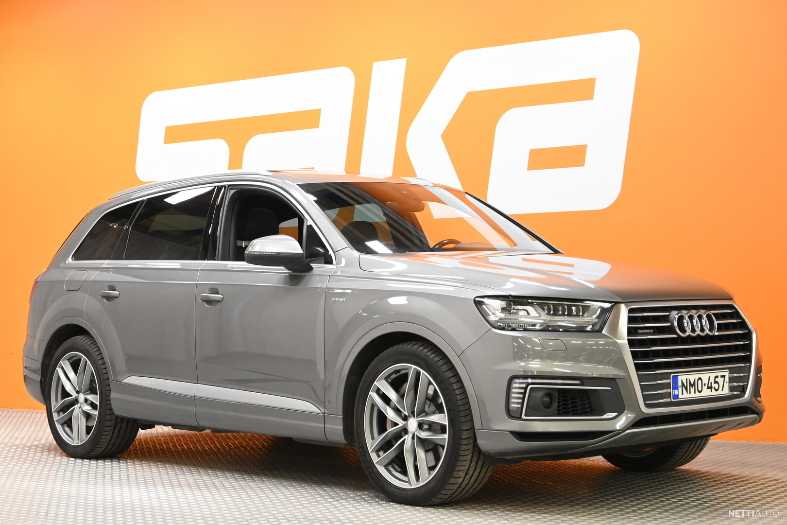 Audi Q7 Business 3,0 V6 TDI e-tron quattro tiptronic ** ACC / Matrix ...