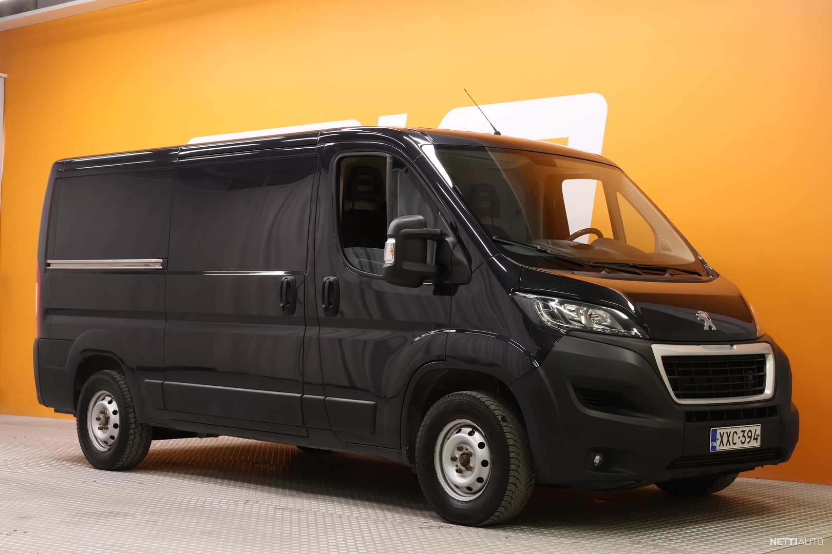 Peugeot Boxer L2H1 335 BlueHDi 130 Edition ** Suomi-auto / ALV / Webasto / 2x liukuovet / P ...