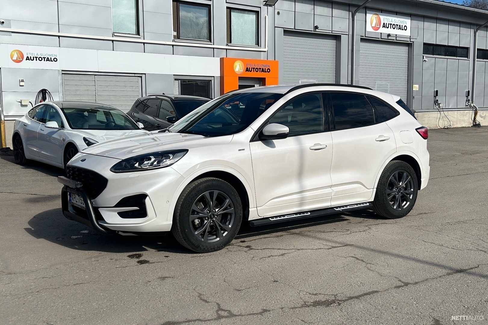 Ford Kuga 2,5 Hybrid (HEV) 190hv CVT AWD ST-Line X 5-ovinen ...