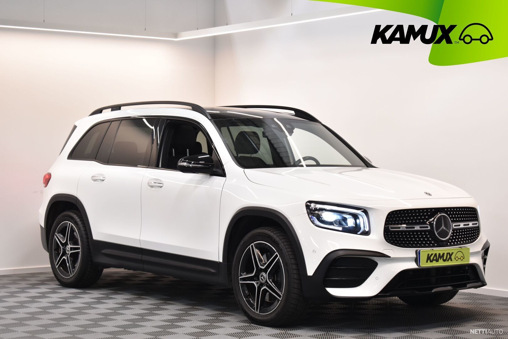 Mercedes-Benz GLB 250 4Matic AMG / Widescreen / Burmester / 360-kamera ...