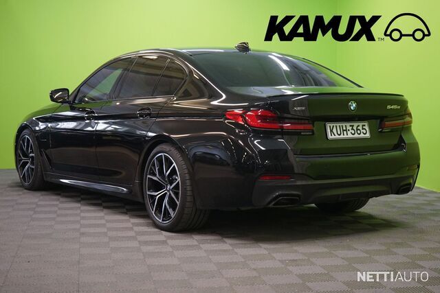 BMW 545 G30 545e xDrive M-sport / Harman/Kardon / Driving assistant ...