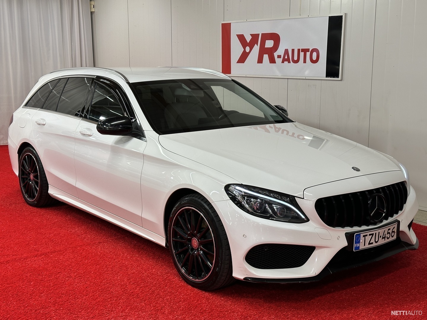 Mercedes-Benz C 220 d T 4Matic A AMG Premium Edition - Näyttävä AMG ...