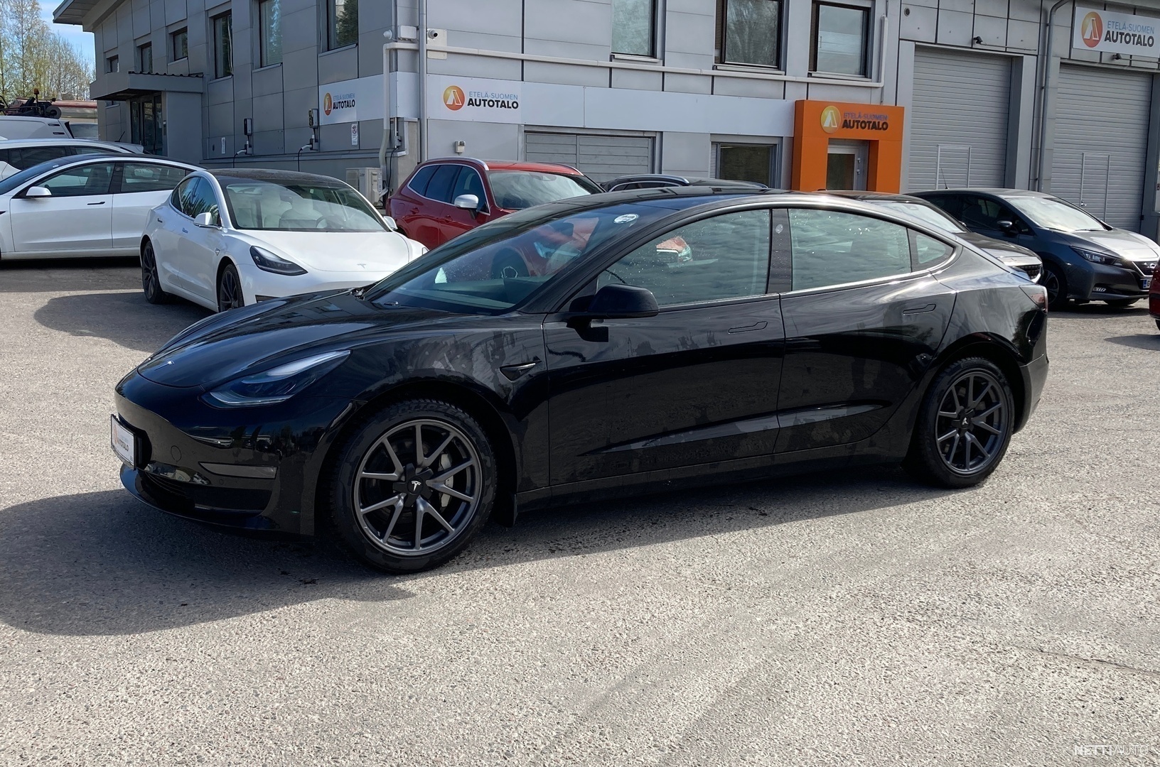 Tesla Model 3 Long Range (MY21) *REFRESH, LÄMPÖPUMPPU, 19" SPORT ...