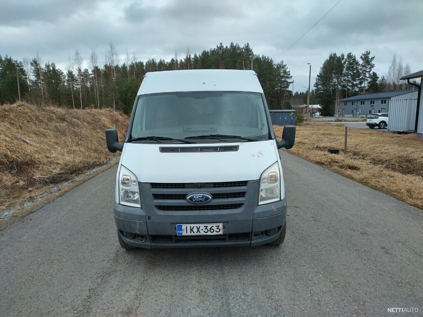 Ford Transit 350L 2,2TDCi 140 hv Limited N1 Van FWD 4,93 Täyskorkea ...