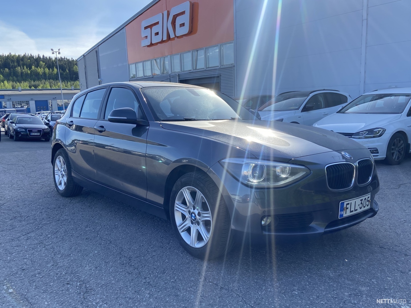 BMW 118 d F20 Hatchback TwinPower Business ** Suomi-auto / Webasto / P-tutka / Vakkari / Xenon ...